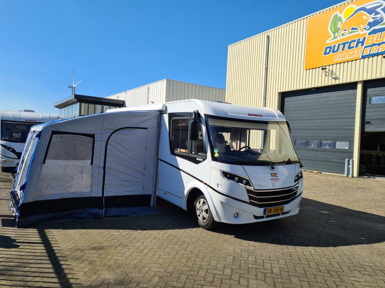 Dutch Bull Campers | Camper huren of kopen?